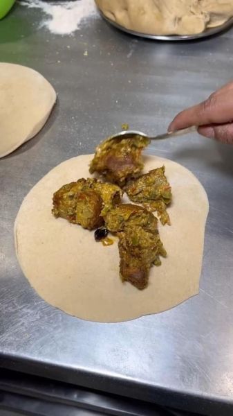 印度街头十大恶心小吃有哪些_真的能吃吗-第1张图片-山城妙识 印度街头十大恶心小吃有哪些_真的能吃吗-第1张图片-山城妙识