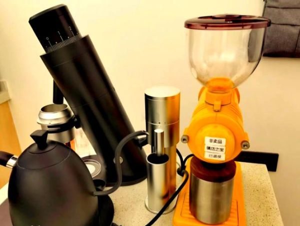 咖啡豆怎么吃没有机器_手冲咖啡不用磨豆机-第2张图片-山城妙识