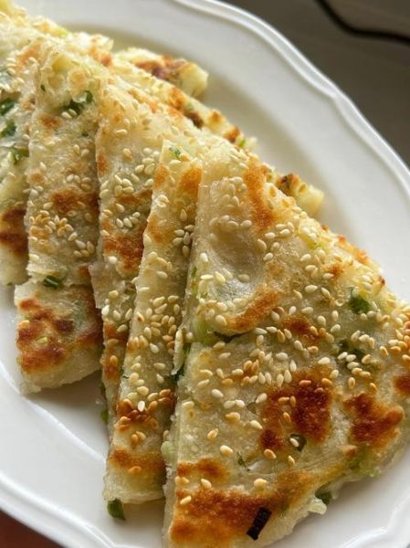 葱油饼怎么做才酥脆_烙葱油饼的做法步骤-第2张图片-山城妙识 葱油饼怎么做才酥脆_烙葱油饼的做法步骤-第2张图片-山城妙识