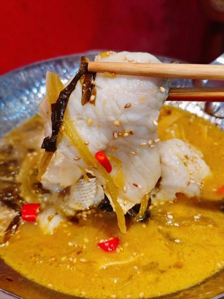 黑鱼炖酸菜怎么做_酸菜黑鱼最正宗做法-第2张图片-山城妙识 黑鱼炖酸菜怎么做_酸菜黑鱼最正宗做法-第2张图片-山城妙识