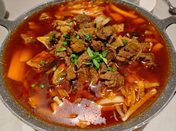 牛肉锅仔怎么做_牛肉锅仔配料有哪些-第2张图片-山城妙识 牛肉锅仔怎么做_牛肉锅仔配料有哪些-第2张图片-山城妙识