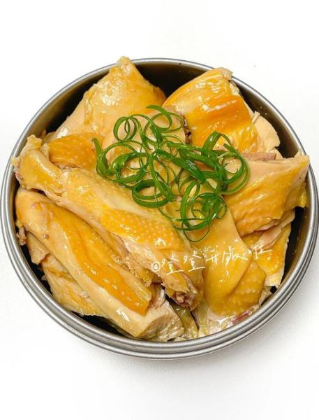 童子鸡怎么炖才嫩_清炖童子鸡的正确做法-第1张图片-山城妙识