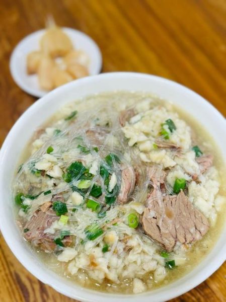 羊肉泡馍的由来_羊肉泡馍怎么做好吃-第3张图片-山城妙识 羊肉泡馍的由来_羊肉泡馍怎么做好吃-第3张图片-山城妙识