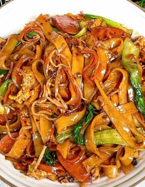 鸡蛋炒河粉怎么炒不粘锅_鸡蛋炒河粉家常做法窍门-第1张图片-山城妙识 鸡蛋炒河粉怎么炒不粘锅_鸡蛋炒河粉家常做法窍门-第1张图片-山城妙识