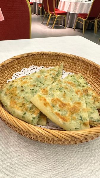 葱花烙饼怎么做又软又好吃_烙饼不硬的秘诀-第3张图片-山城妙识 葱花烙饼怎么做又软又好吃_烙饼不硬的秘诀-第3张图片-山城妙识