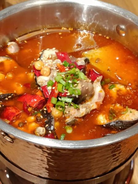 红烧梭边鱼怎么做_红烧梭边鱼的家常做法-第1张图片-山城妙识