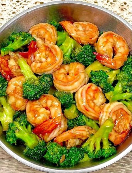 西兰花炒虾球怎么做_西兰花炒虾球热量高吗-第3张图片-山城妙识 西兰花炒虾球怎么做_西兰花炒虾球热量高吗-第3张图片-山城妙识