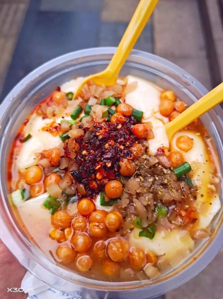 甜豆腐脑和咸豆腐脑是什么梗_南北口味之争-第1张图片-山城妙识