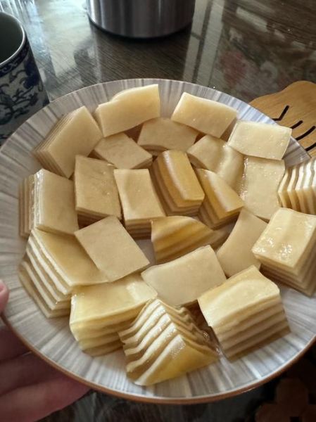 纯牛奶千层糕怎么做_纯牛奶千层糕的做法大全-第1张图片-山城妙识