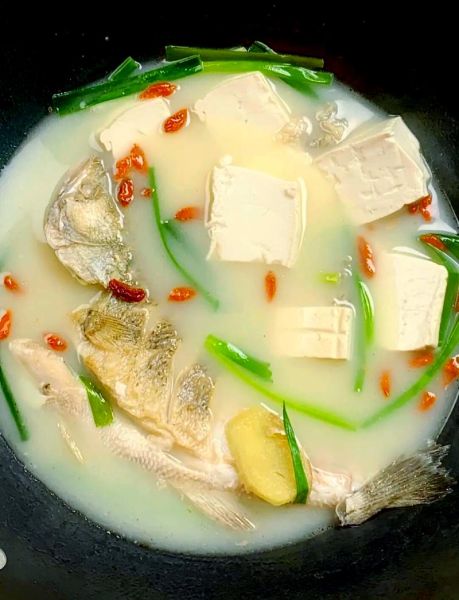 豆腐炖鱼汤怎么做_豆腐炖鱼汤的做法窍门-第2张图片-山城妙识 豆腐炖鱼汤怎么做_豆腐炖鱼汤的做法窍门-第2张图片-山城妙识