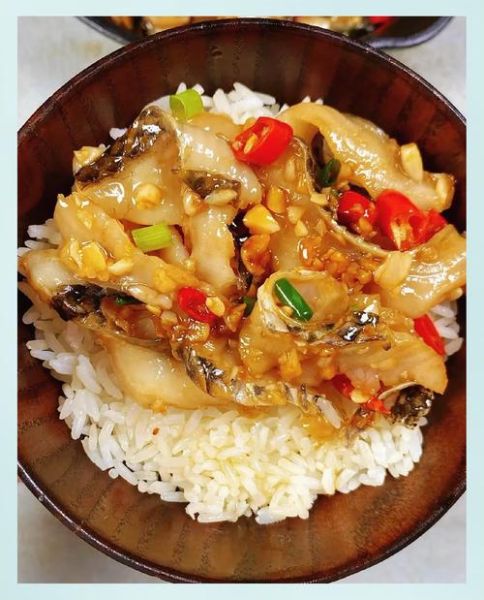 清蒸草鱼片怎么做才鲜嫩_清蒸草鱼片蒸多久最佳-第1张图片-山城妙识 清蒸草鱼片怎么做才鲜嫩_清蒸草鱼片蒸多久最佳-第1张图片-山城妙识