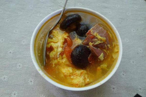 香菇鸡蛋汤怎么做_香菇鸡蛋汤的家常做法-第3张图片-山城妙识