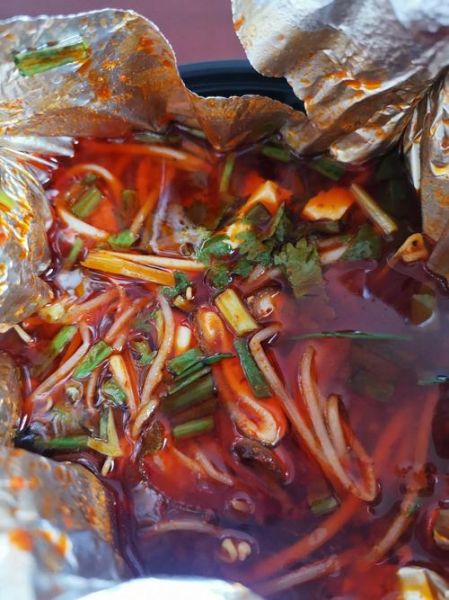 花甲米线热量高吗_一份花甲米线多少大卡-第2张图片-山城妙识 花甲米线热量高吗_一份花甲米线多少大卡-第2张图片-山城妙识