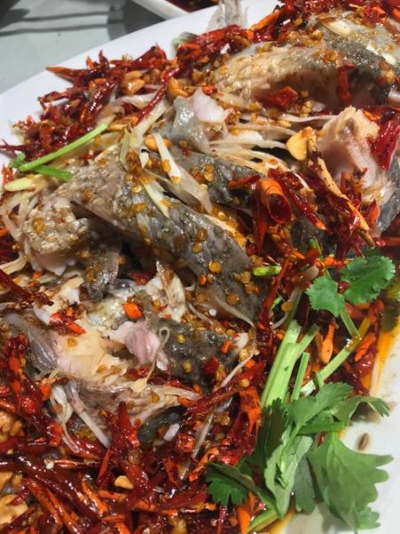 香辣鲤鱼怎么做_香辣鲤鱼的做法步骤-第2张图片-山城妙识