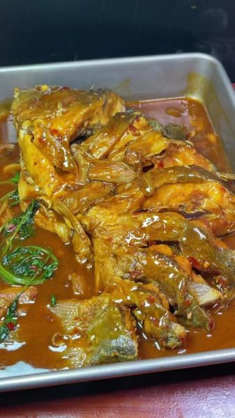 家炖鲤鱼怎么做才好吃_鲤鱼去腥技巧-第1张图片-山城妙识 家炖鲤鱼怎么做才好吃_鲤鱼去腥技巧-第1张图片-山城妙识