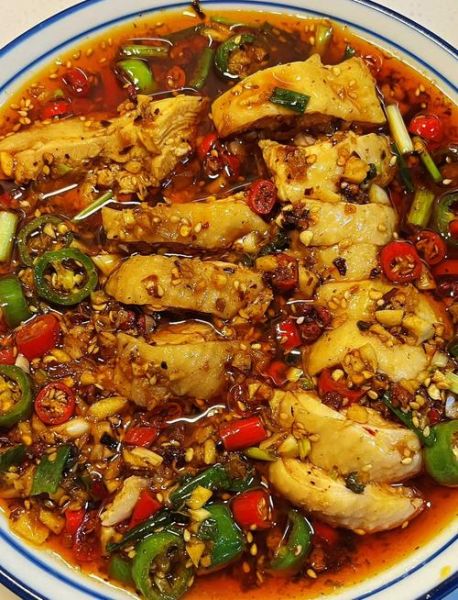 口水鸡怎么做才正宗_口水鸡调料比例是多少-第1张图片-山城妙识