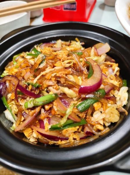 炒细粉丝怎么不粘锅_炒细粉丝的家常做法-第2张图片-山城妙识