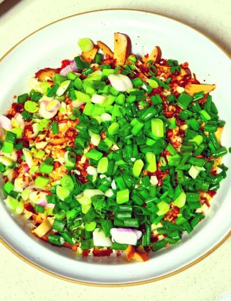 鸡蛋干凉拌怎么做_鸡蛋干凉拌需要焯水吗-第3张图片-山城妙识 鸡蛋干凉拌怎么做_鸡蛋干凉拌需要焯水吗-第3张图片-山城妙识