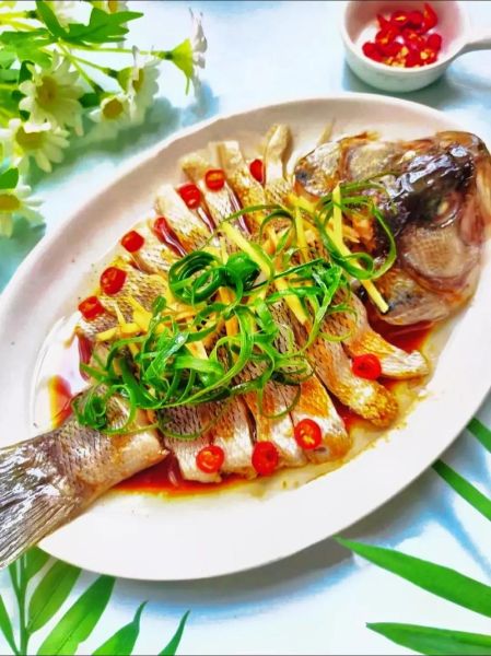 蒸鱼怎么做才好吃_蒸鱼用什么鱼最好-第1张图片-山城妙识