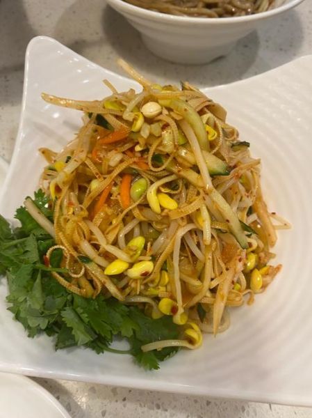 韩国炸酱面用的什么面_和中式面条区别-第1张图片-山城妙识