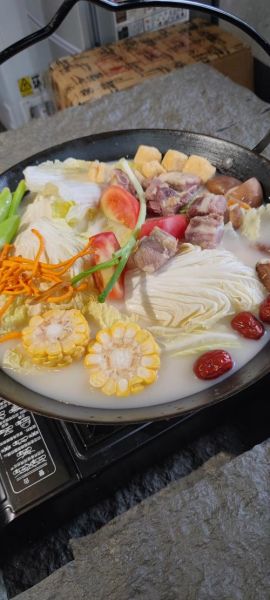 腊排骨火锅怎么做好吃_腊排骨火锅的正宗做法-第3张图片-山城妙识 腊排骨火锅怎么做好吃_腊排骨火锅的正宗做法-第3张图片-山城妙识