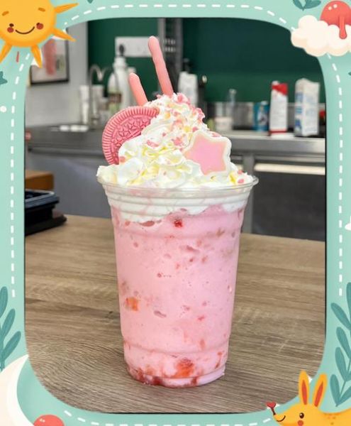 草莓牛奶冰怎么做_正宗做法比例是多少-第1张图片-山城妙识