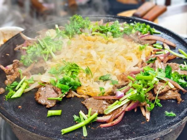 铁板烧烤怎么做才好吃_铁板烧烤需要哪些食材-第1张图片-山城妙识