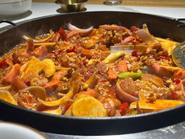 铁板烧烤怎么做才好吃_铁板烧烤需要哪些食材-第3张图片-山城妙识