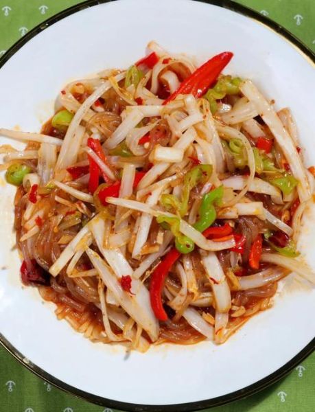 茴子白炒粉条怎么做_茴子白炒粉条热量高吗-第2张图片-山城妙识