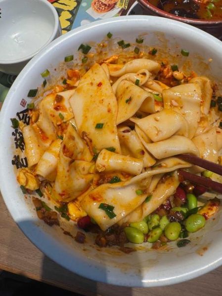 陕西十大面食有哪些_陕西面食排行榜前十名-第3张图片-山城妙识 陕西十大面食有哪些_陕西面食排行榜前十名-第3张图片-山城妙识