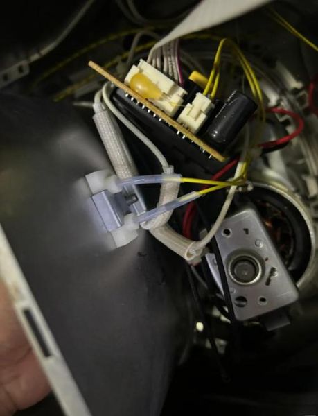 面包机电源控制板维修_面包机不通电怎么修-第1张图片-山城妙识 面包机电源控制板维修_面包机不通电怎么修-第1张图片-山城妙识