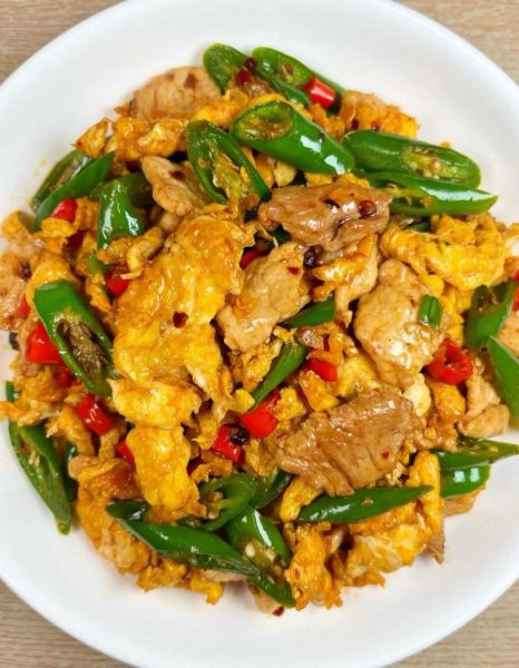 辣椒炒鸡蛋先放辣椒还是先放鸡蛋_家常做法顺序-第2张图片-山城妙识