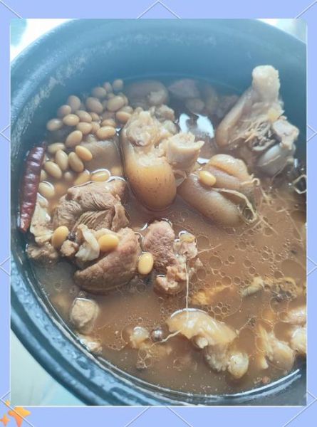 猪蹄汤加花生还是黄豆下奶快_哪个更催奶-第2张图片-山城妙识