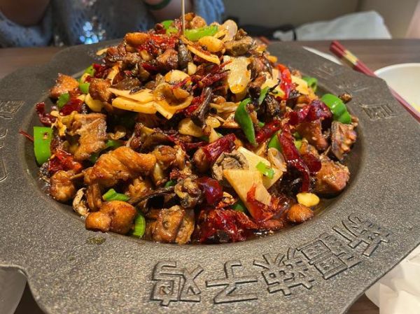 辣子鸡培训多少钱_辣子鸡培训哪家好-第1张图片-山城妙识