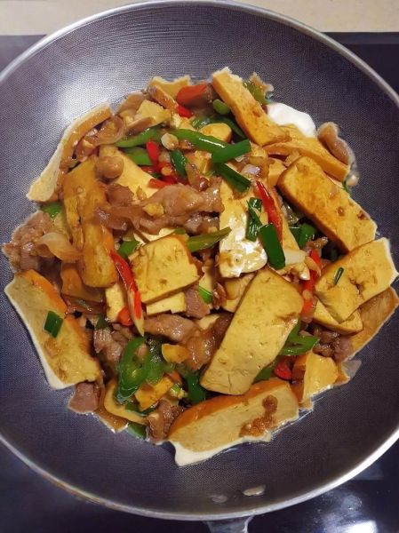 香干炒肉怎么做_香干炒肉最简单的做法-第2张图片-山城妙识 香干炒肉怎么做_香干炒肉最简单的做法-第2张图片-山城妙识