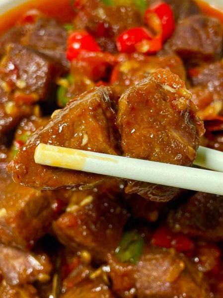 红烧牛肉怎么做好吃又嫩_家常红烧牛肉的做法步骤-第1张图片-山城妙识 红烧牛肉怎么做好吃又嫩_家常红烧牛肉的做法步骤-第1张图片-山城妙识