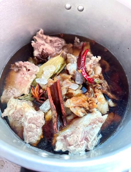 电压力锅炖排骨要多久_电压力锅炖排骨怎么做好吃-第1张图片-山城妙识