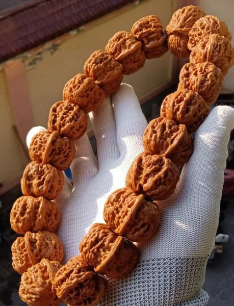 麻核桃怎么盘_麻核桃盘玩多久能包浆-第2张图片-山城妙识 麻核桃怎么盘_麻核桃盘玩多久能包浆-第2张图片-山城妙识