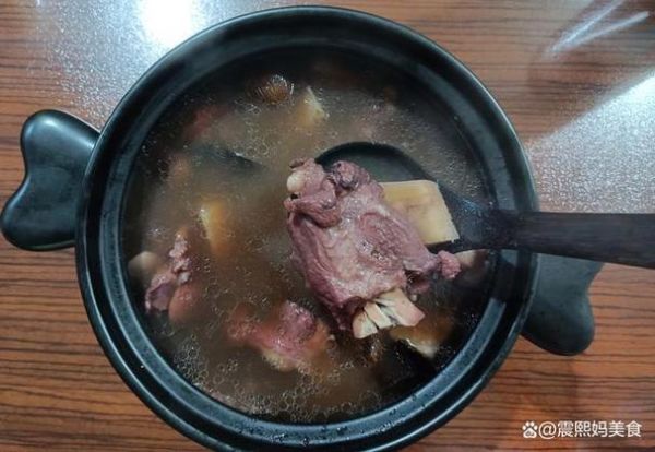 赤小豆煲猪骨汤怎么做_赤小豆煲猪骨汤有什么功效-第2张图片-山城妙识 赤小豆煲猪骨汤怎么做_赤小豆煲猪骨汤有什么功效-第2张图片-山城妙识