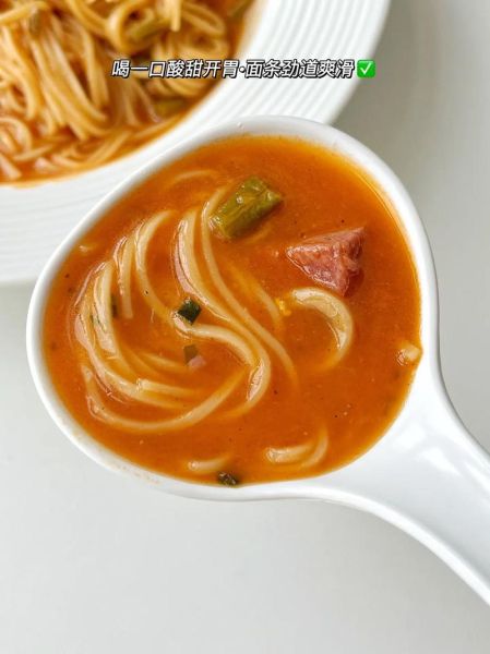 西红柿牛腩方便面怎么做_西红柿牛腩方便面好吃吗-第1张图片-山城妙识