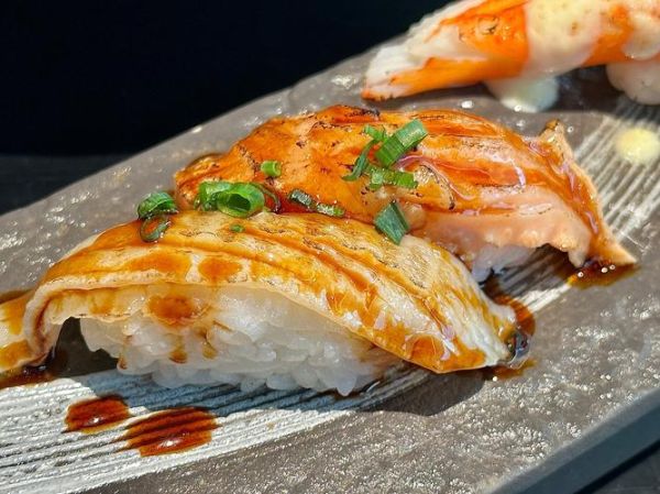 鹅肝寿司怎么做_鹅肝寿司热量高吗-第1张图片-山城妙识 鹅肝寿司怎么做_鹅肝寿司热量高吗-第1张图片-山城妙识