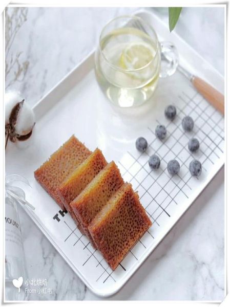 蜂巢蛋糕的做法_蜂巢蛋糕为什么有洞-第1张图片-山城妙识