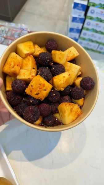 杨梅怎么吃最好吃_杨梅吃法大全窍门-第1张图片-山城妙识 杨梅怎么吃最好吃_杨梅吃法大全窍门-第1张图片-山城妙识