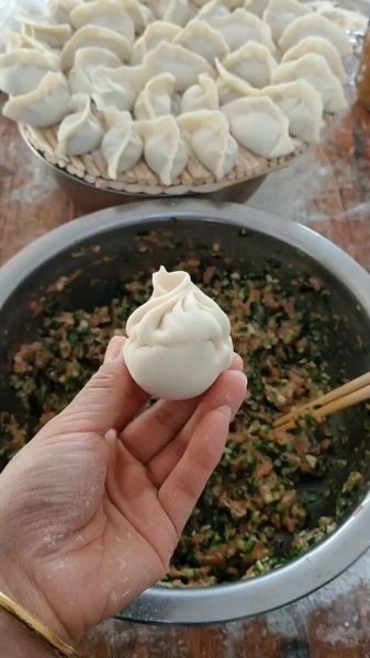 瓠子素馅包子怎么做_瓠子素馅包子做法窍门-第1张图片-山城妙识