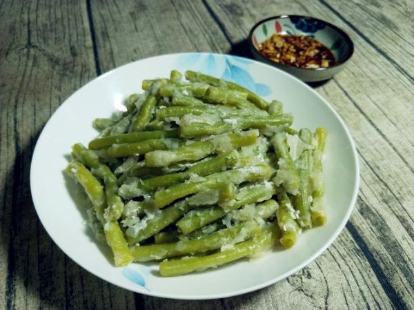 蒸长豆角怎么蒸好吃_蒸长豆角需要焯水吗-第1张图片-山城妙识