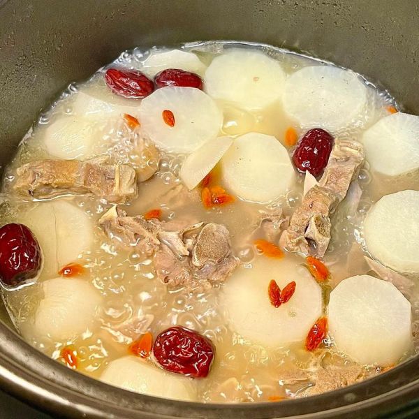 清汤羊蝎子怎么炖不膻_家常清汤羊蝎子做法窍门-第2张图片-山城妙识