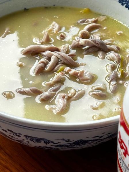 猪肚怎么煲汤最有营养_猪肚汤的做法步骤-第2张图片-山城妙识