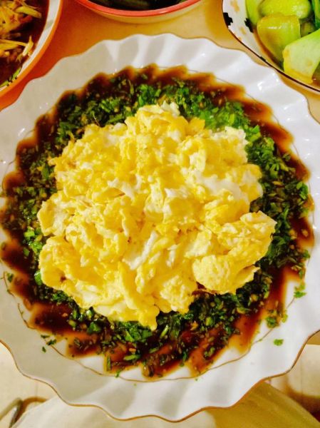 蟹黄蛋的家常做法_蟹黄蛋怎么做才好吃-第1张图片-山城妙识