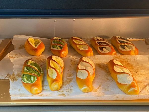 电烤箱烤面包温度和时间_面包烤多久才熟-第3张图片-山城妙识 电烤箱烤面包温度和时间_面包烤多久才熟-第3张图片-山城妙识