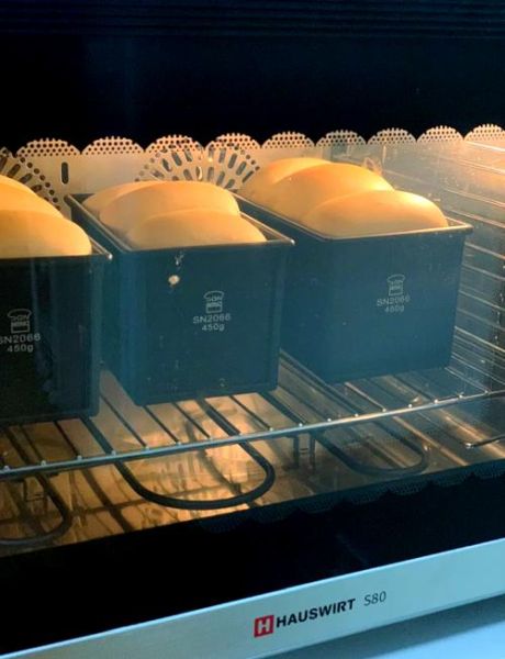 电烤箱烤面包温度和时间_面包烤多久才熟-第1张图片-山城妙识 电烤箱烤面包温度和时间_面包烤多久才熟-第1张图片-山城妙识